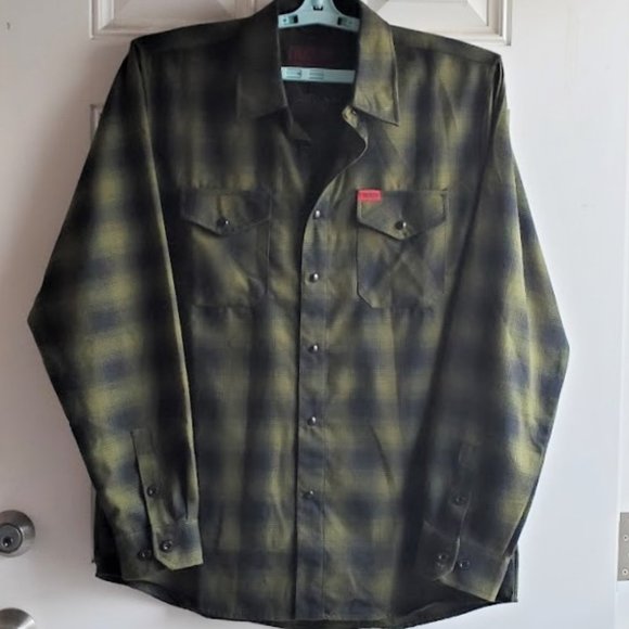DIXXON | Shirts | Dixxon Flannel Mens Limited Edition The Lone Wolf ...